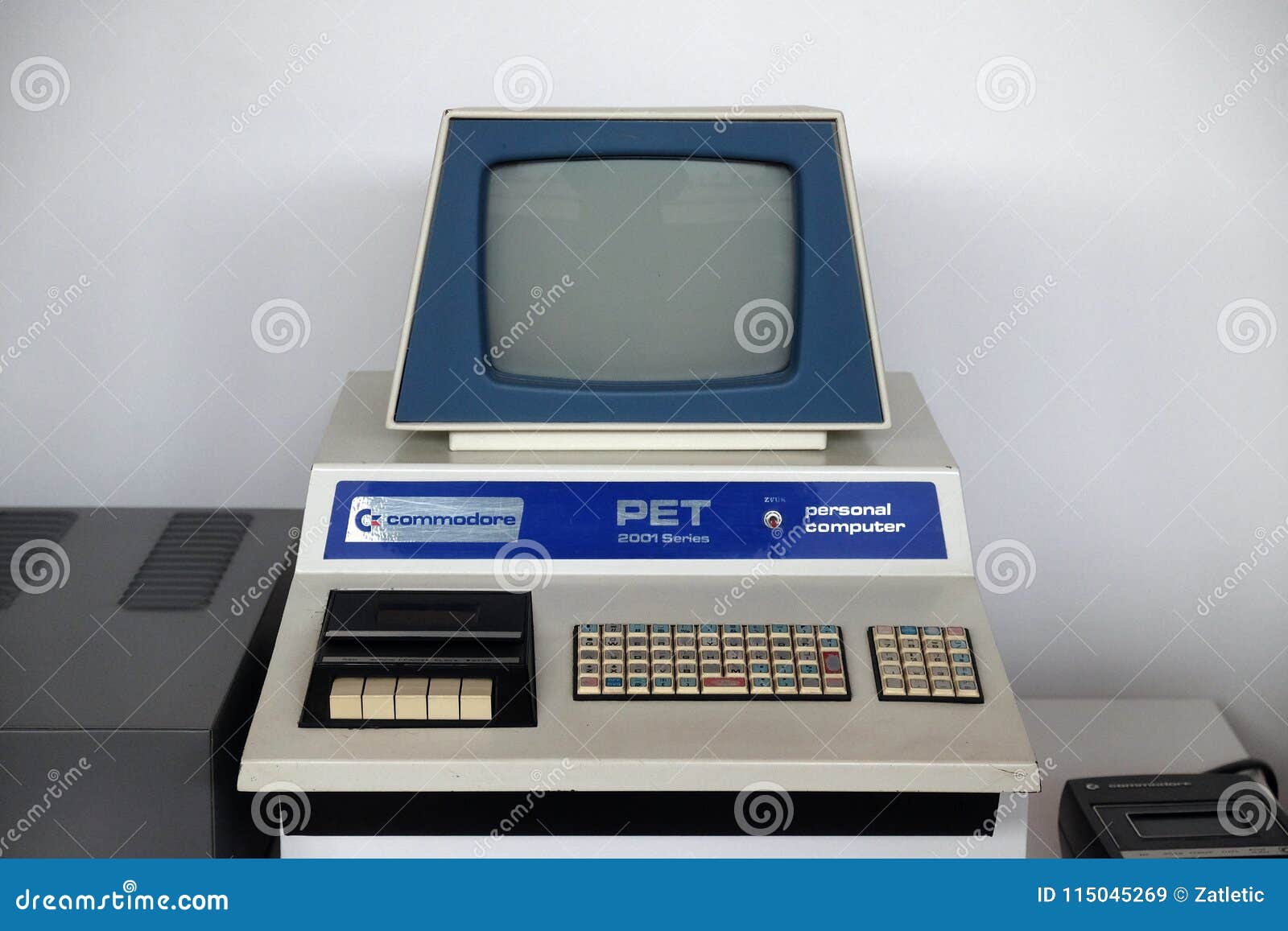 Vecchio Computer in Nikola Tesla Technical Museum a Zagabria, Croazia ...