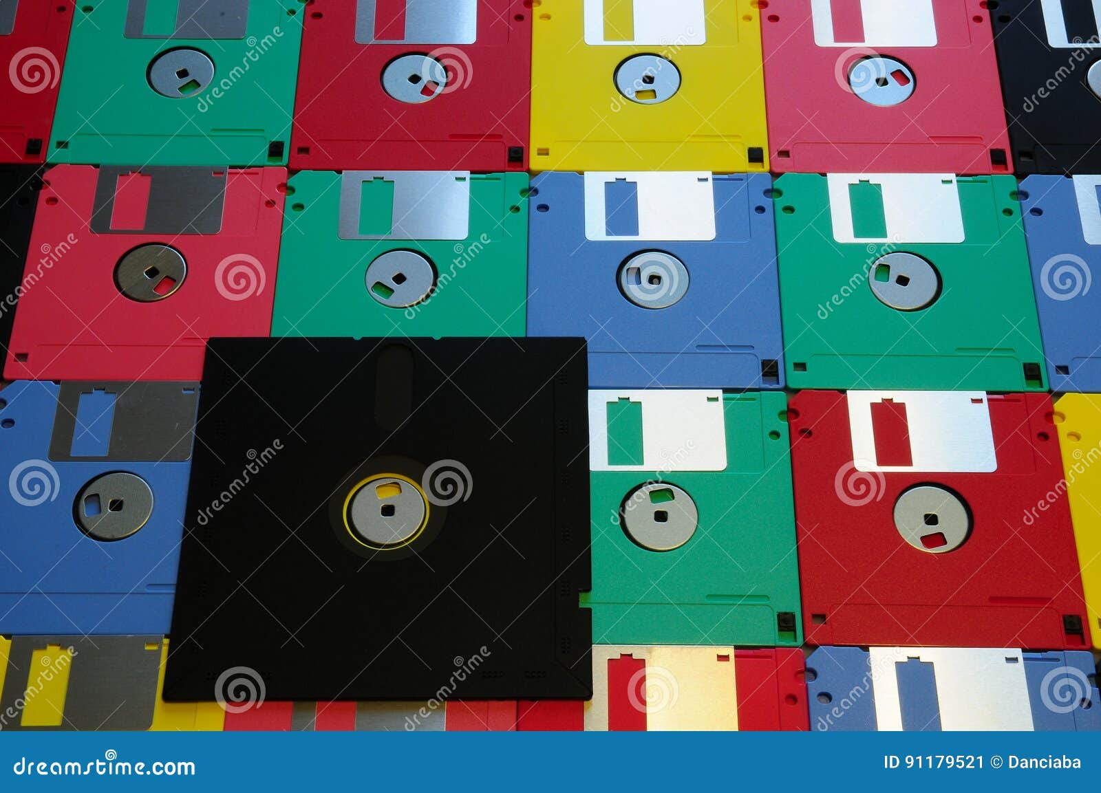 Vecchio Dischetto 5 25 Pollici Con 3 5 Floppy Disk Di Vari Colori ...