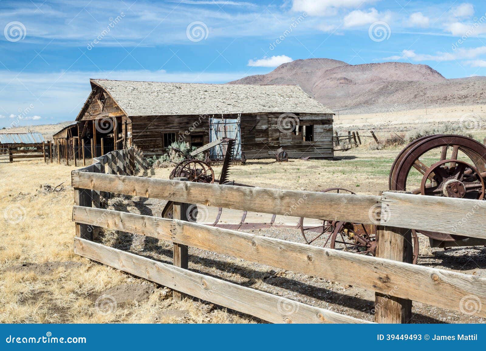 Vecchio Ranch Ad Ovest Nel Nevada Immagine Stock - Immagine di ovest ...