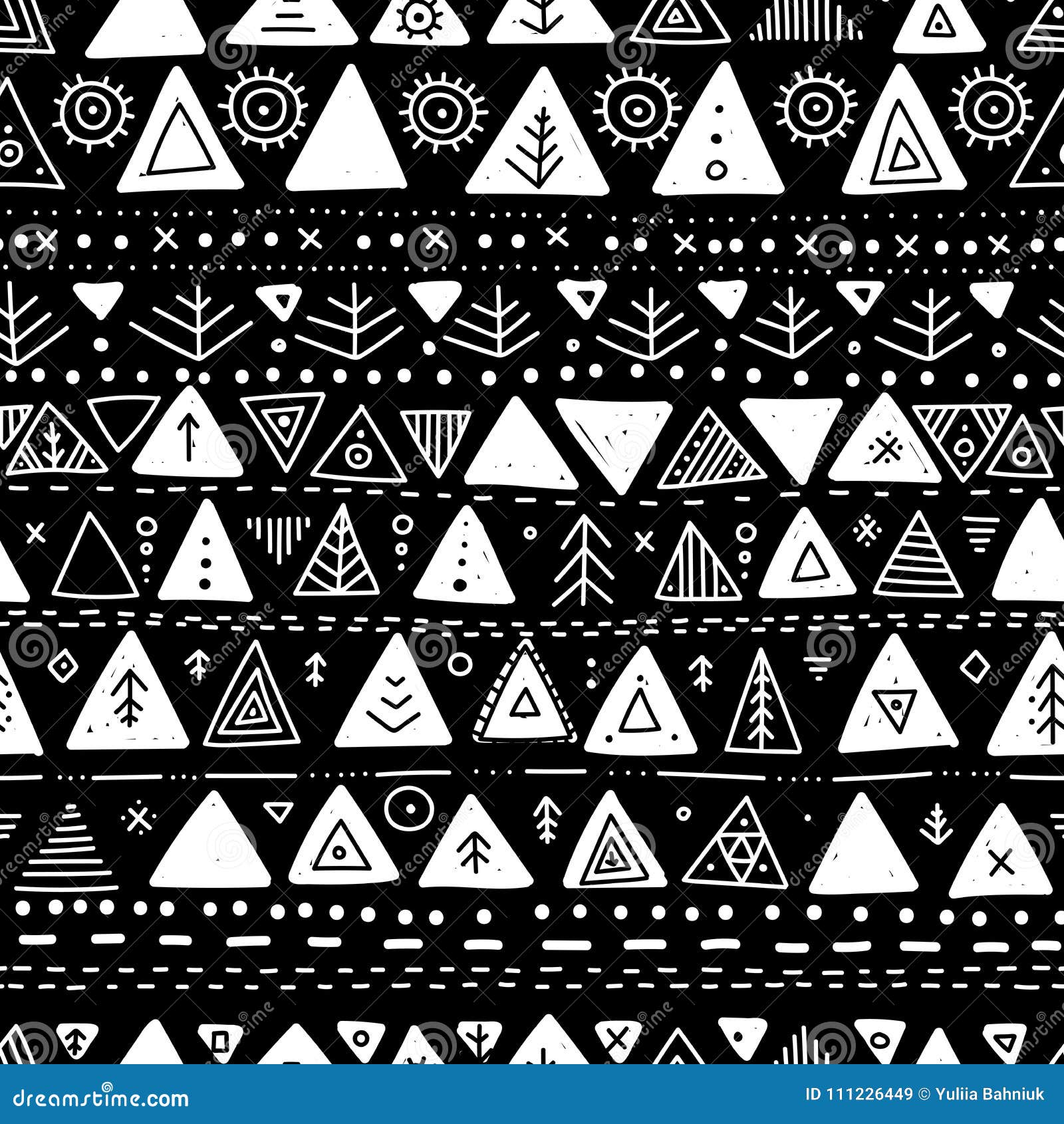 Vector Seamless Pattern with Ethnic Tribal Boho Triangle Ornaments ...