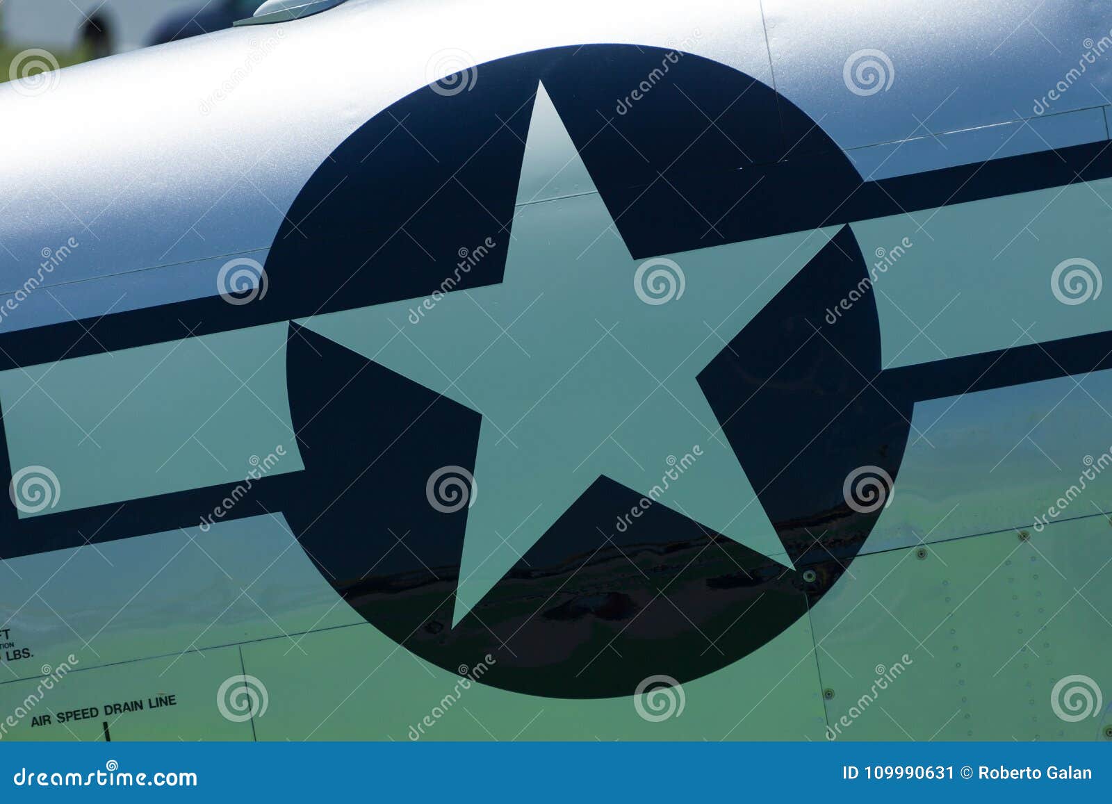 Vectren Dayton Air Show foto editorial. Imagen de alto - 109990631