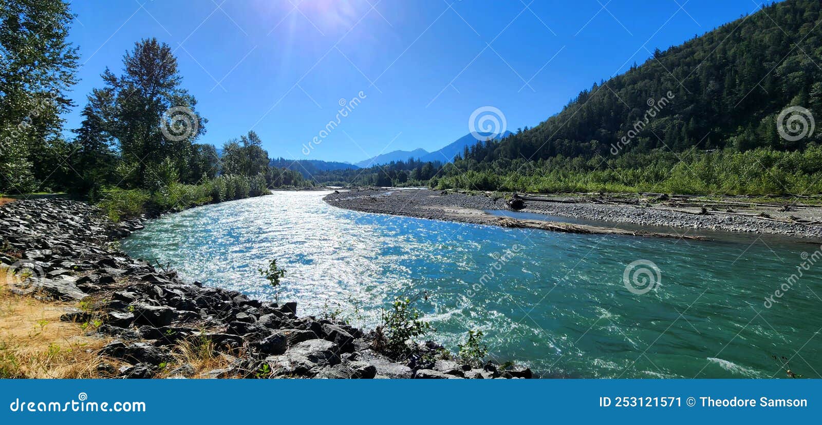 Vedder River, Chilliwack Bc, Canada Stock Image - Image of vacation ...