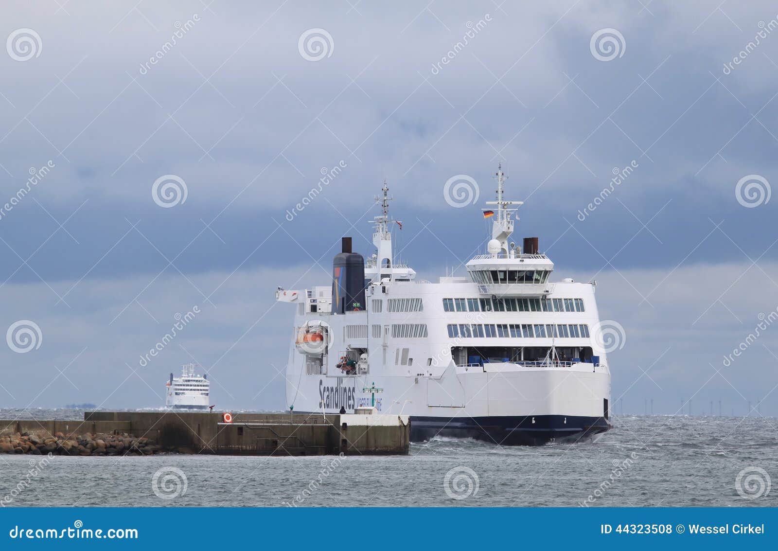 Veerboten Tussen Duitsland En Denemarken Redactionele Stock Foto ...