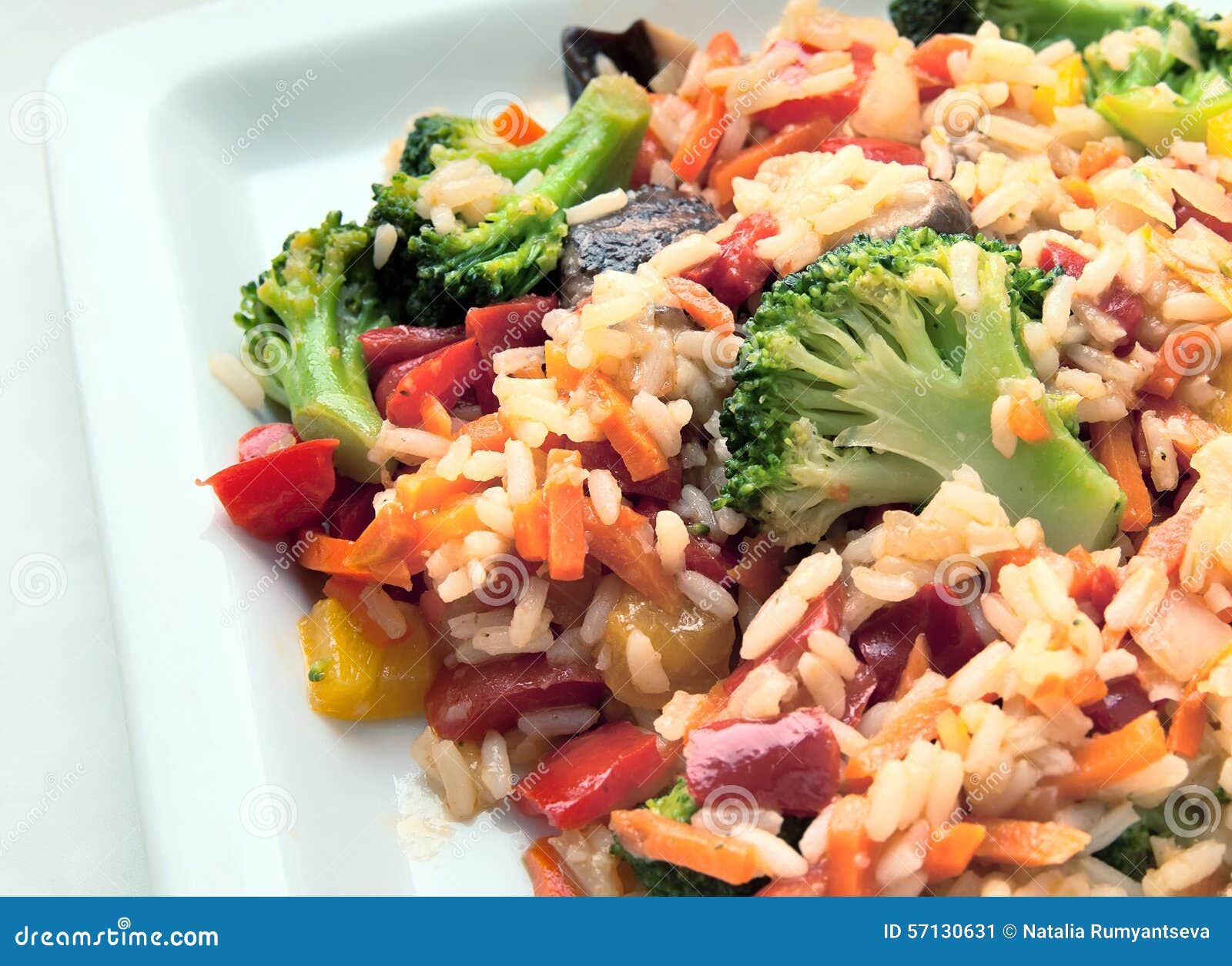 Vegetable mix on the plate stock image. Image of sliced - 57130631