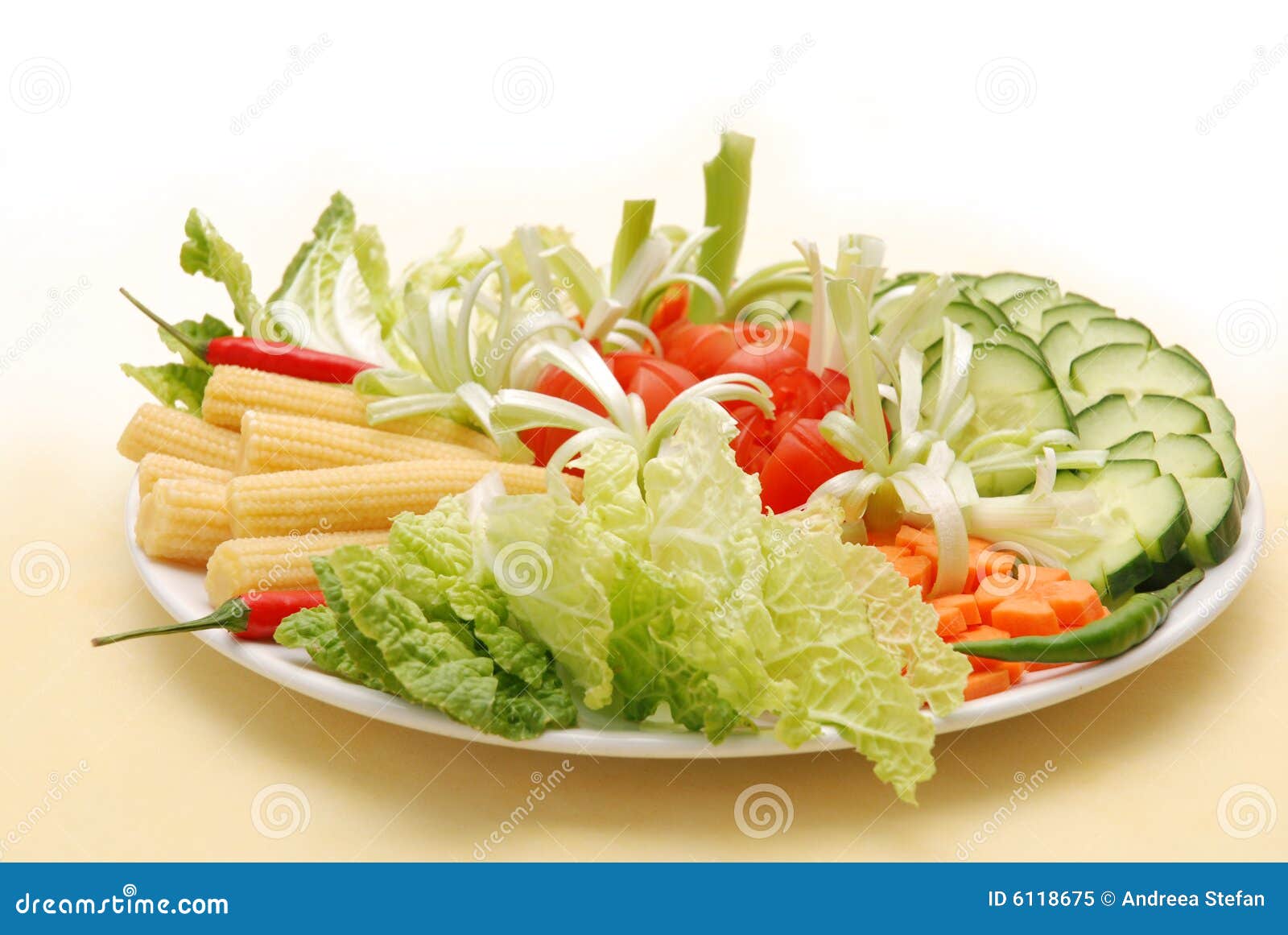 Vegetable plate stock image. Image of green, arrangement - 6118675