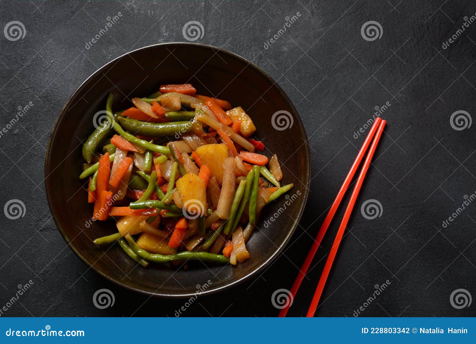 Vegetable Stir Fry in a Plate. Healthy Eating Stock Photo - Image of ...