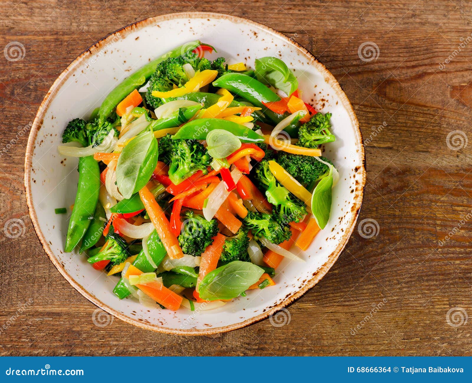 Vegetable Stir Fry in a Plate. Stock Photo - Image of paprika, dinner ...