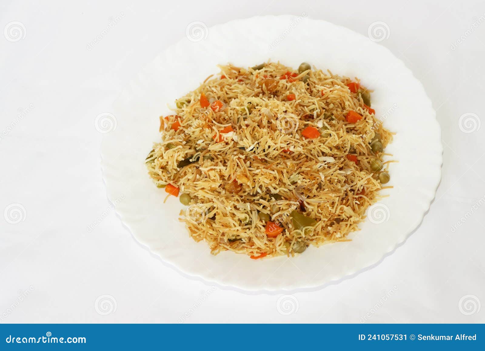 Vegetable Vermicelli Upma or Semiya Upma in Plate. Isolate White ...