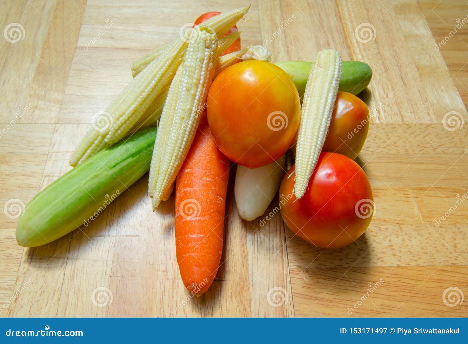 Vegetable on wooden plank stock image. Image of corn - 153171497