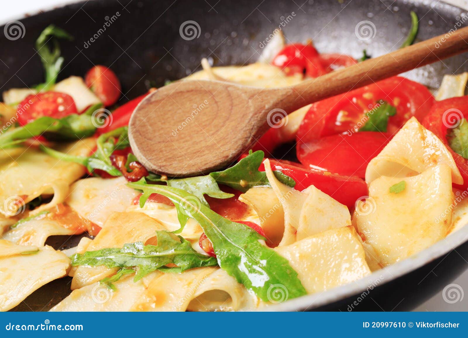 Vegetarian pasta stir fry stock photo. Image of preparation - 20997610