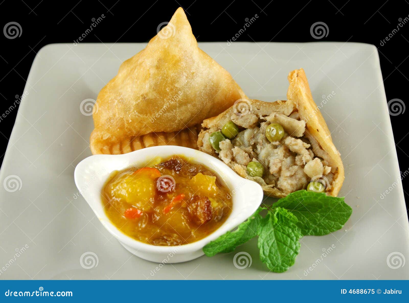 Vegetarian Samosa stock image. Image of culinary, mango - 4688675