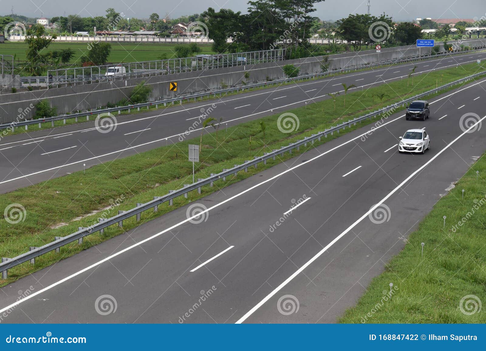The Vehicle Drove on the Expressway Stock Photo - Image of booth ...