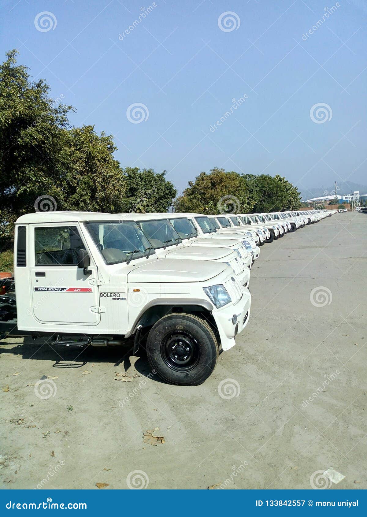 Vehicle in line editorial photography. Image of line - 133842557