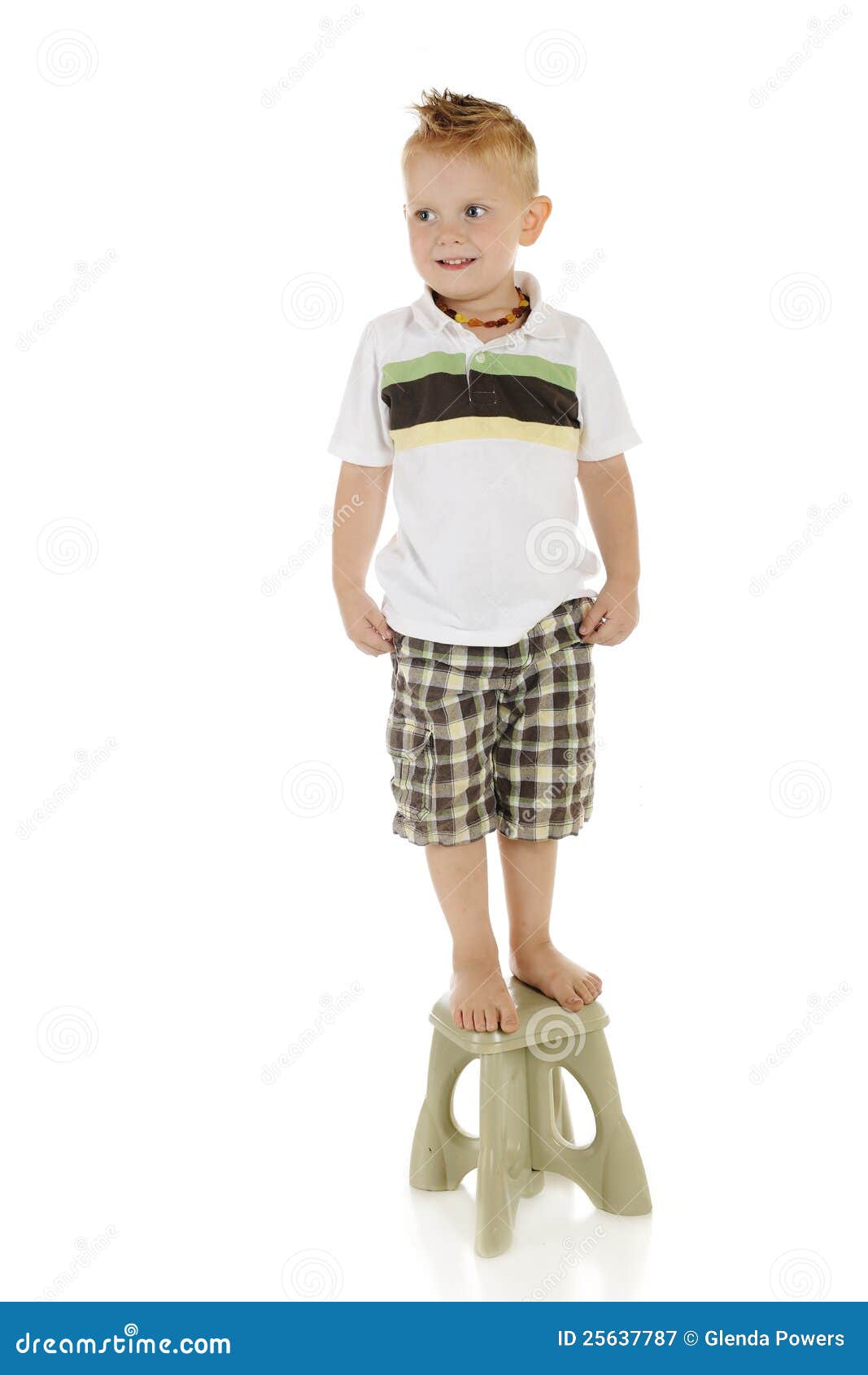 Veja como alto eu sou imagem de stock. Imagem de fundo - 25637787