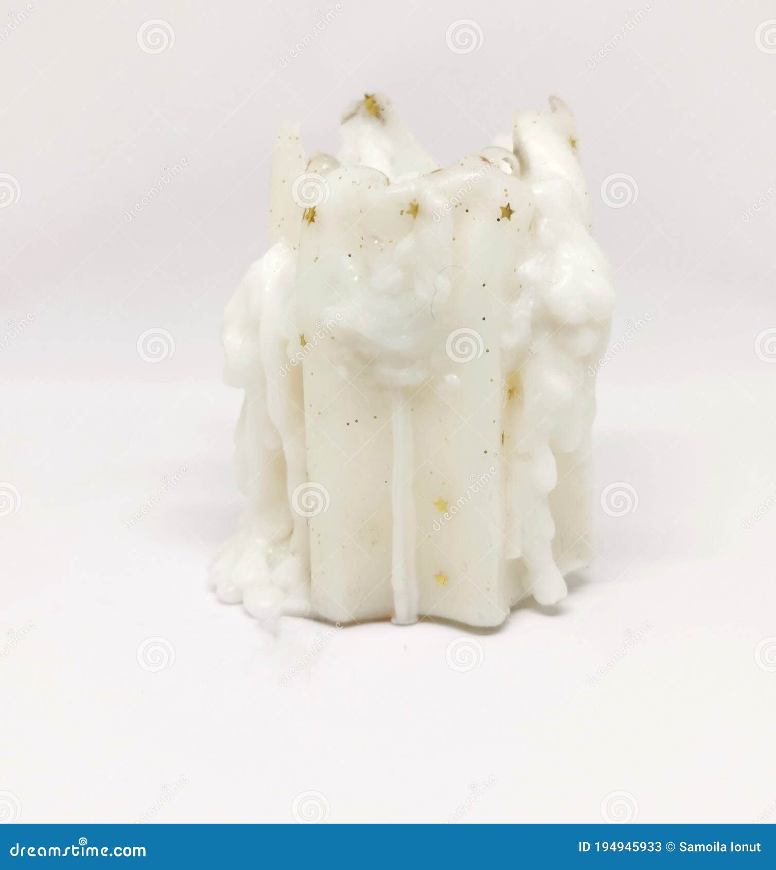 Vela Quemada Con Cera Derretida En El Borde Imagen de archivo - Imagen ...