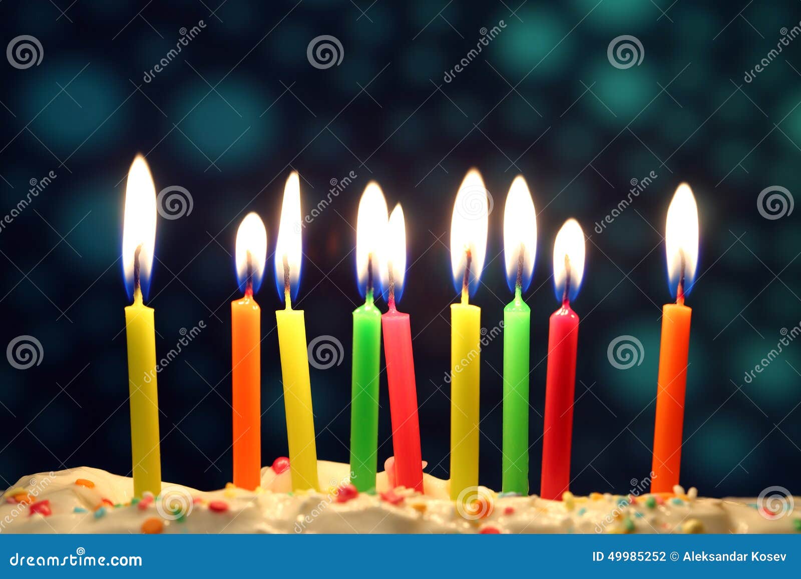 Velas do aniversário foto de stock. Imagem de especial - 49985252