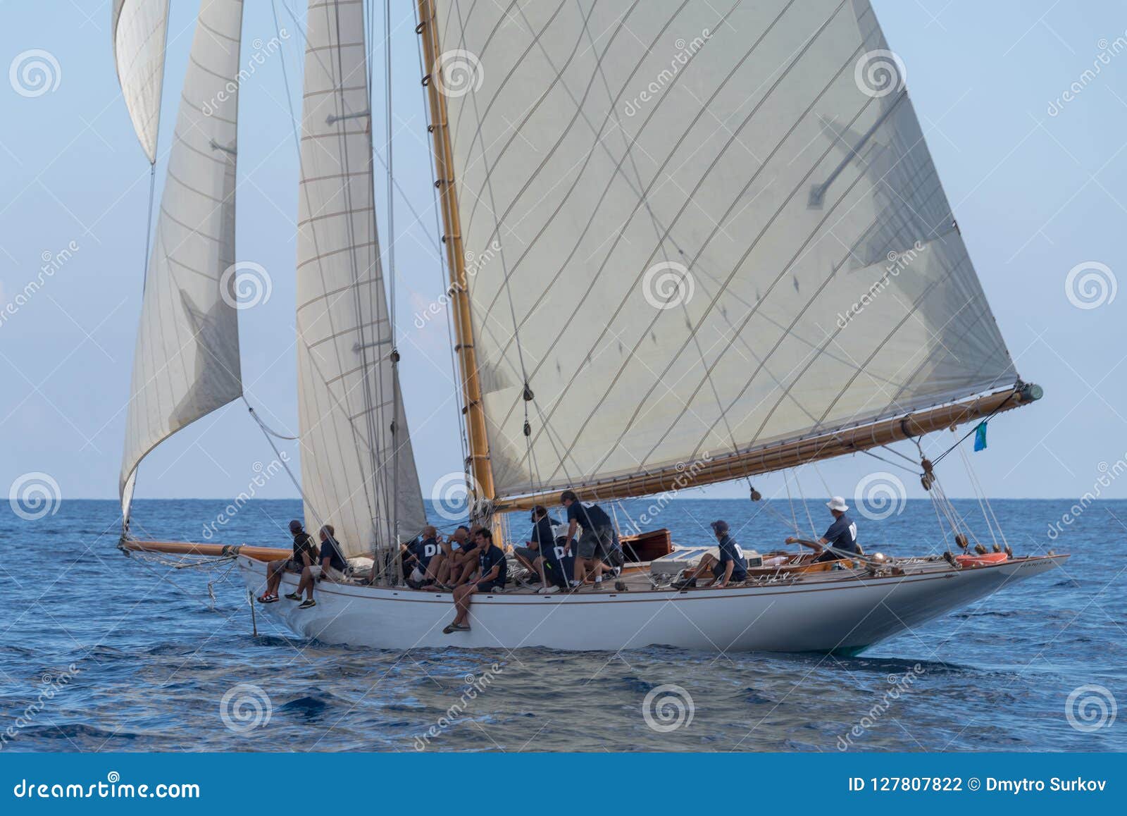 Veleiro o estilo antigo fotografia editorial. Imagem de atividade ...