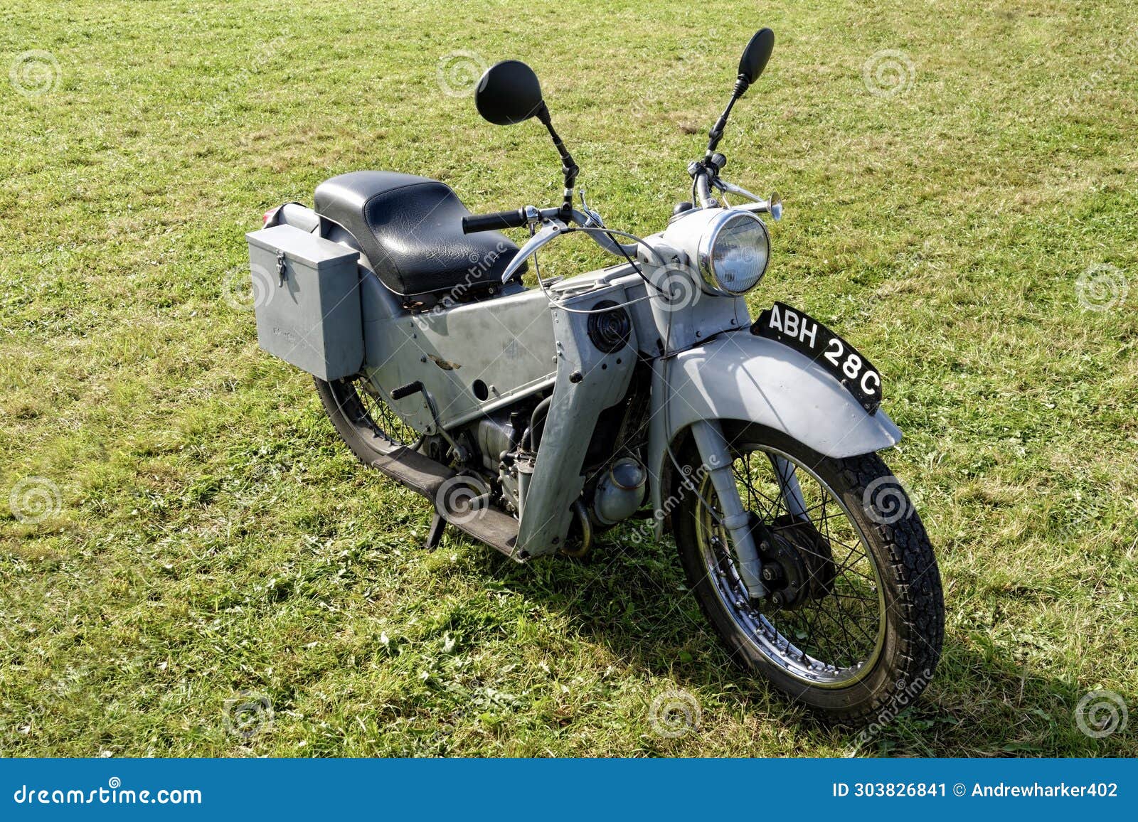 1965 Velocette Mk III LE Motorcycle Editorial Photo - Image of rider ...