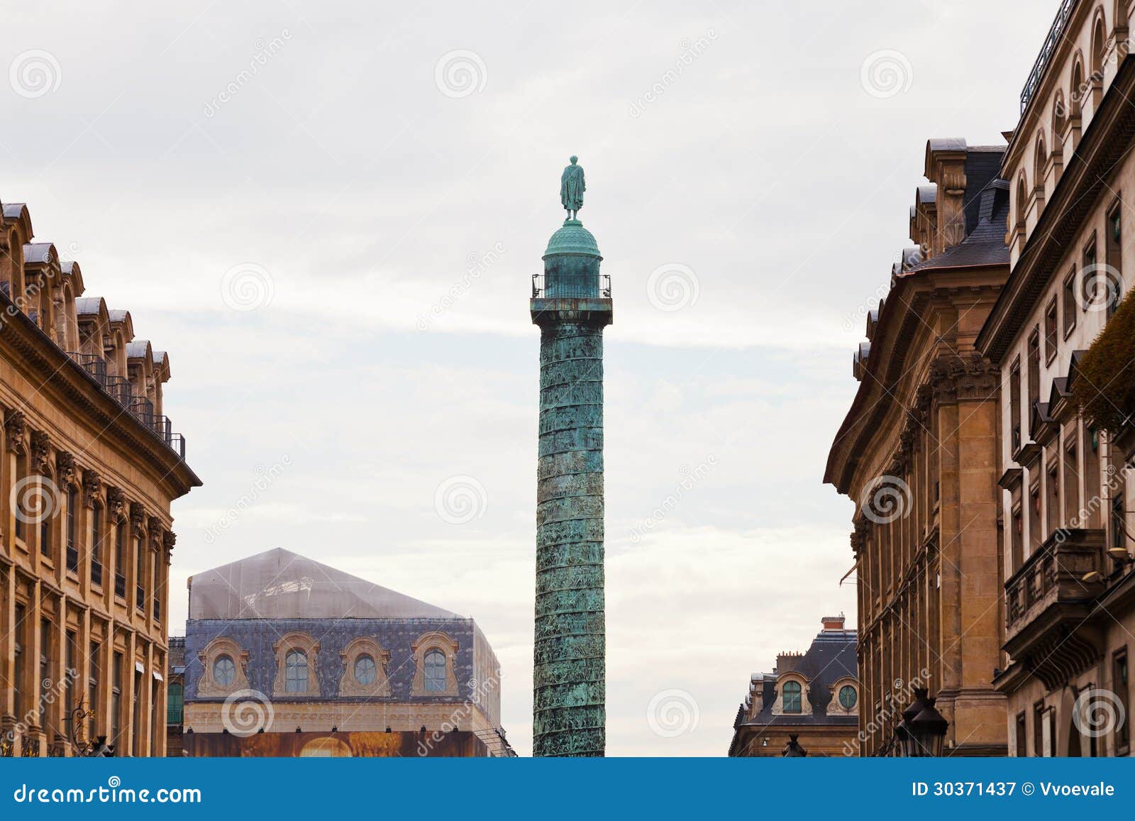 Vendome Column in Paris stock image. Image of gloaming - 30371437