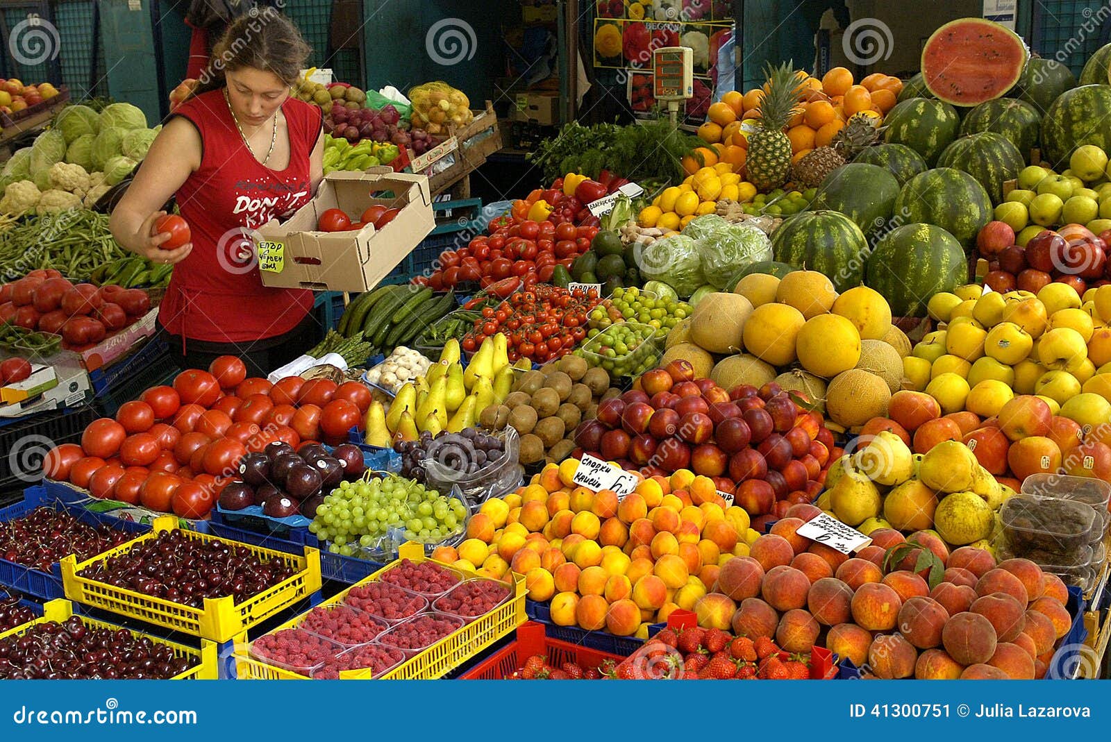Vendor Sells Vegetables at the Market Editorial Photo - Image of place ...
