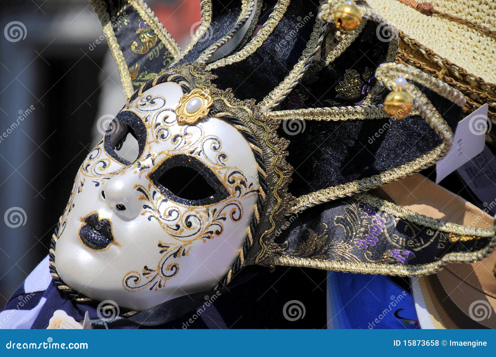 Venetiaans Carnaval masker stock foto. Image of italiaans - 15873658