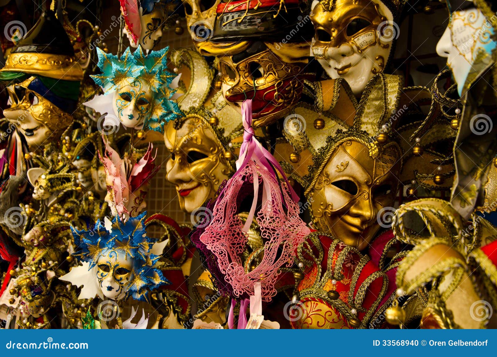 Venetiaanse maskers stock foto. Image of luim, luxueus - 33568940