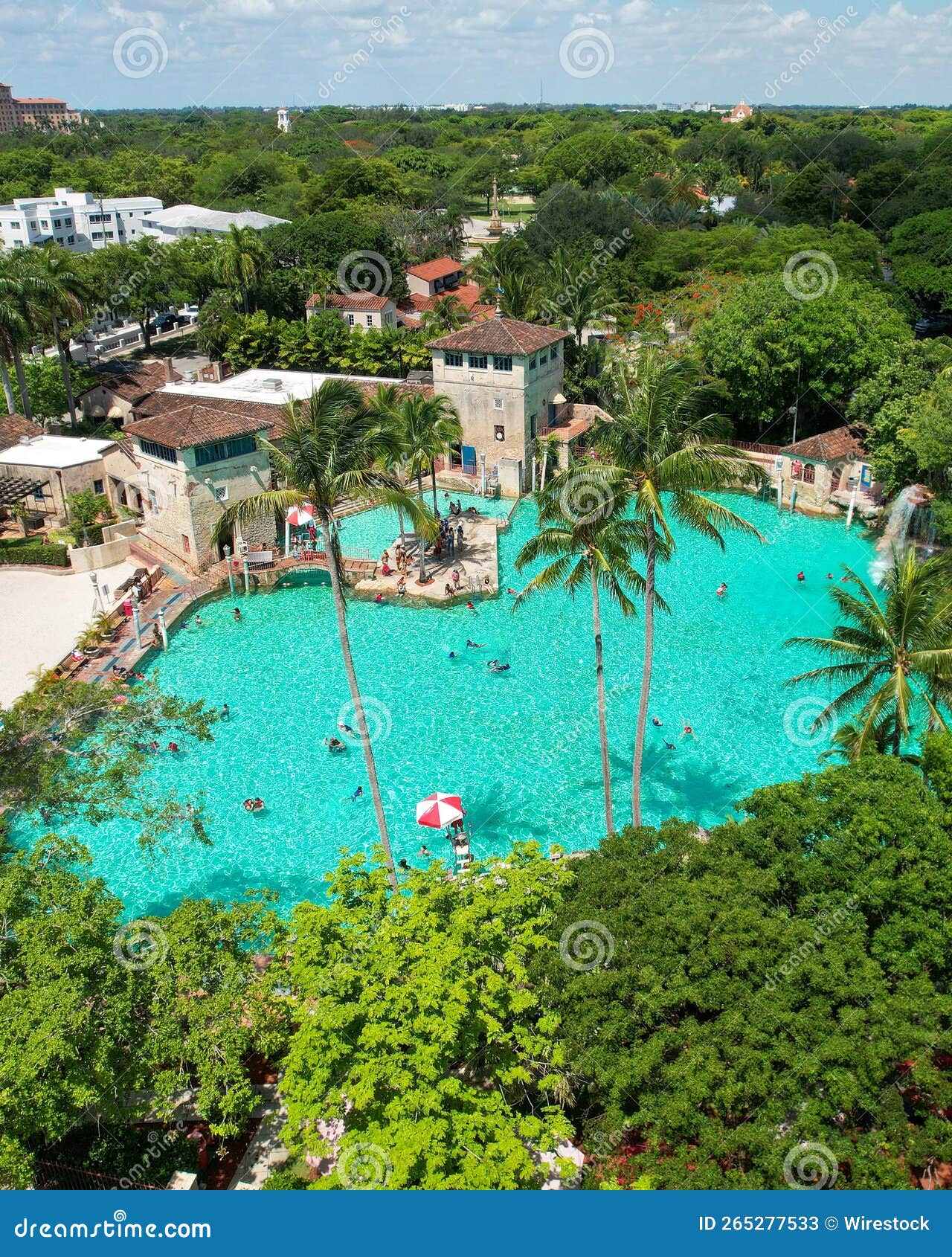 Venetian Pool Coral Gables on a Sunny Day Editorial Stock Photo - Image ...