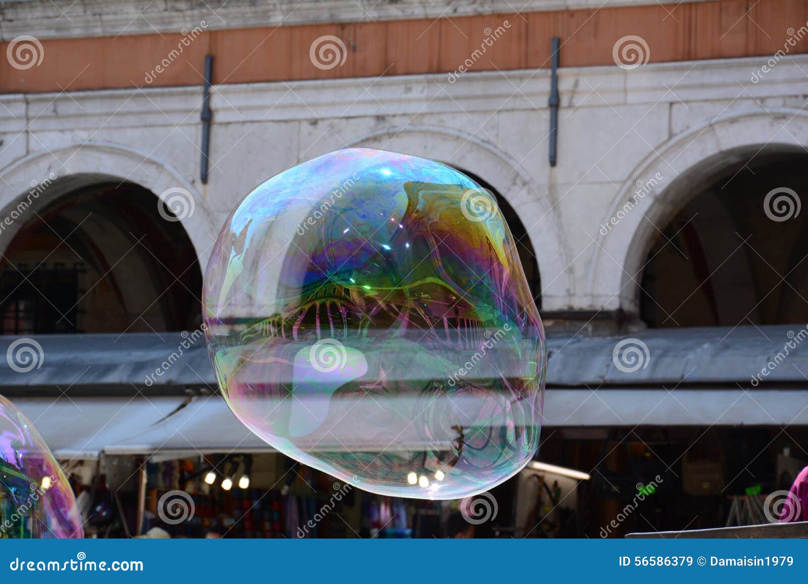 Venezia in Una Bolla Di Sapone Immagine Stock - Immagine di nubi ...