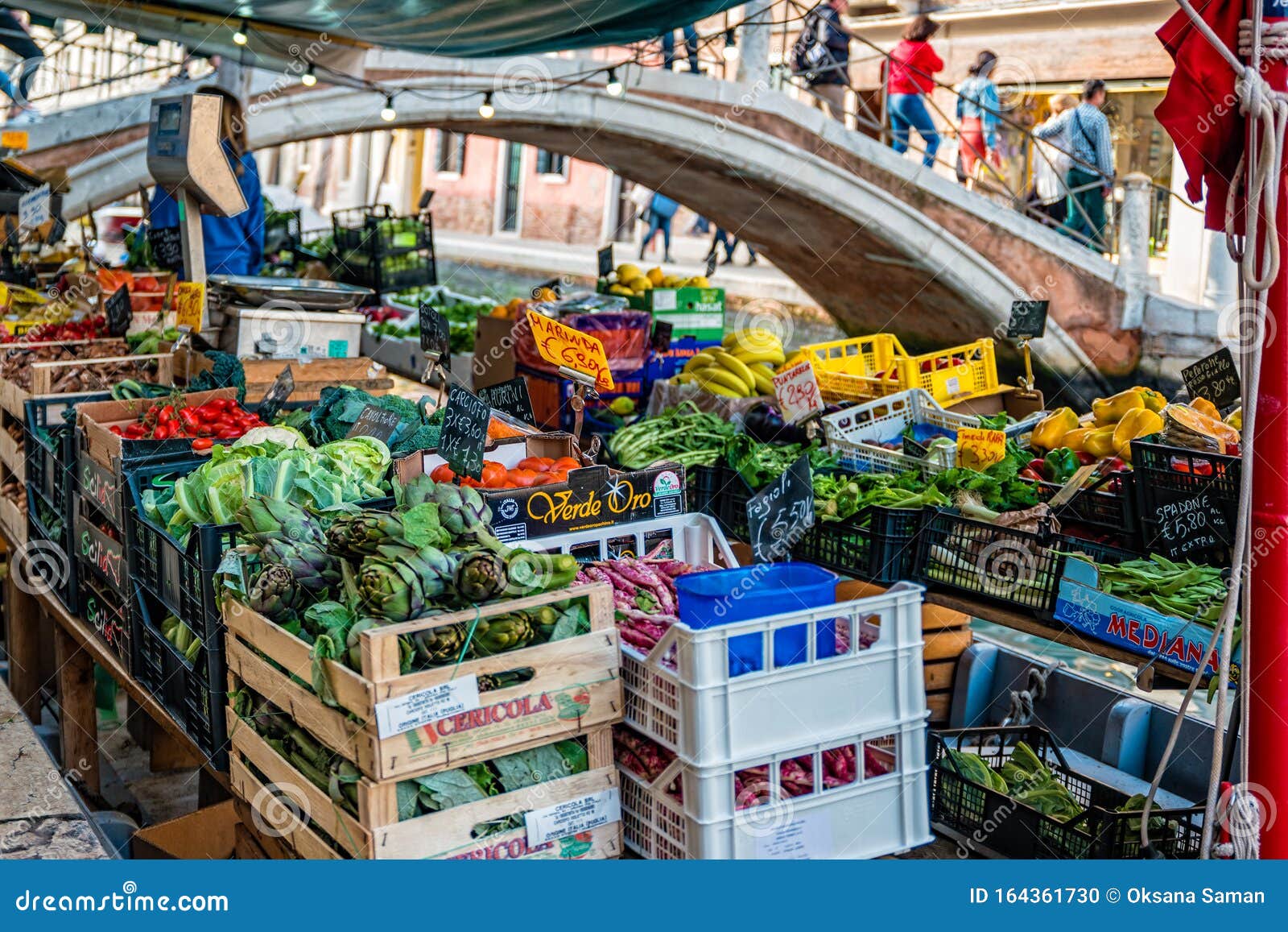 Floating Fruit Market in Venice, Italy Editorial Image - Image of fruit ...