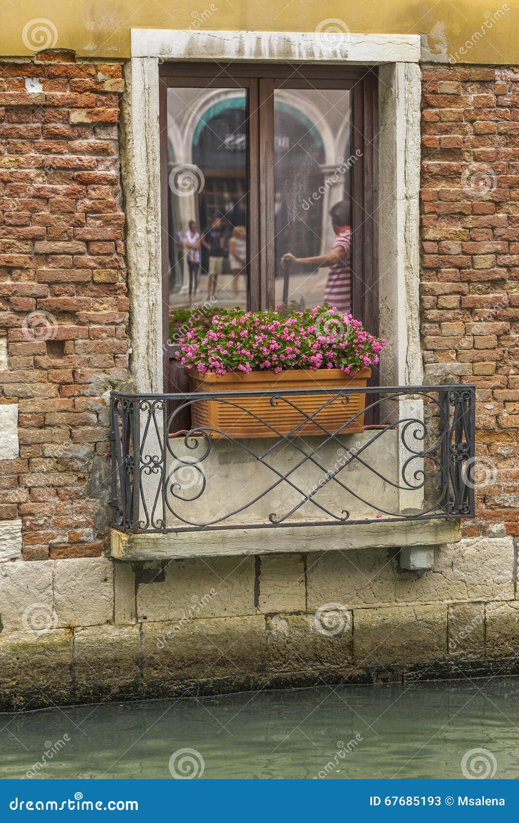Venice Reflections editorial stock photo. Image of venice - 67685193