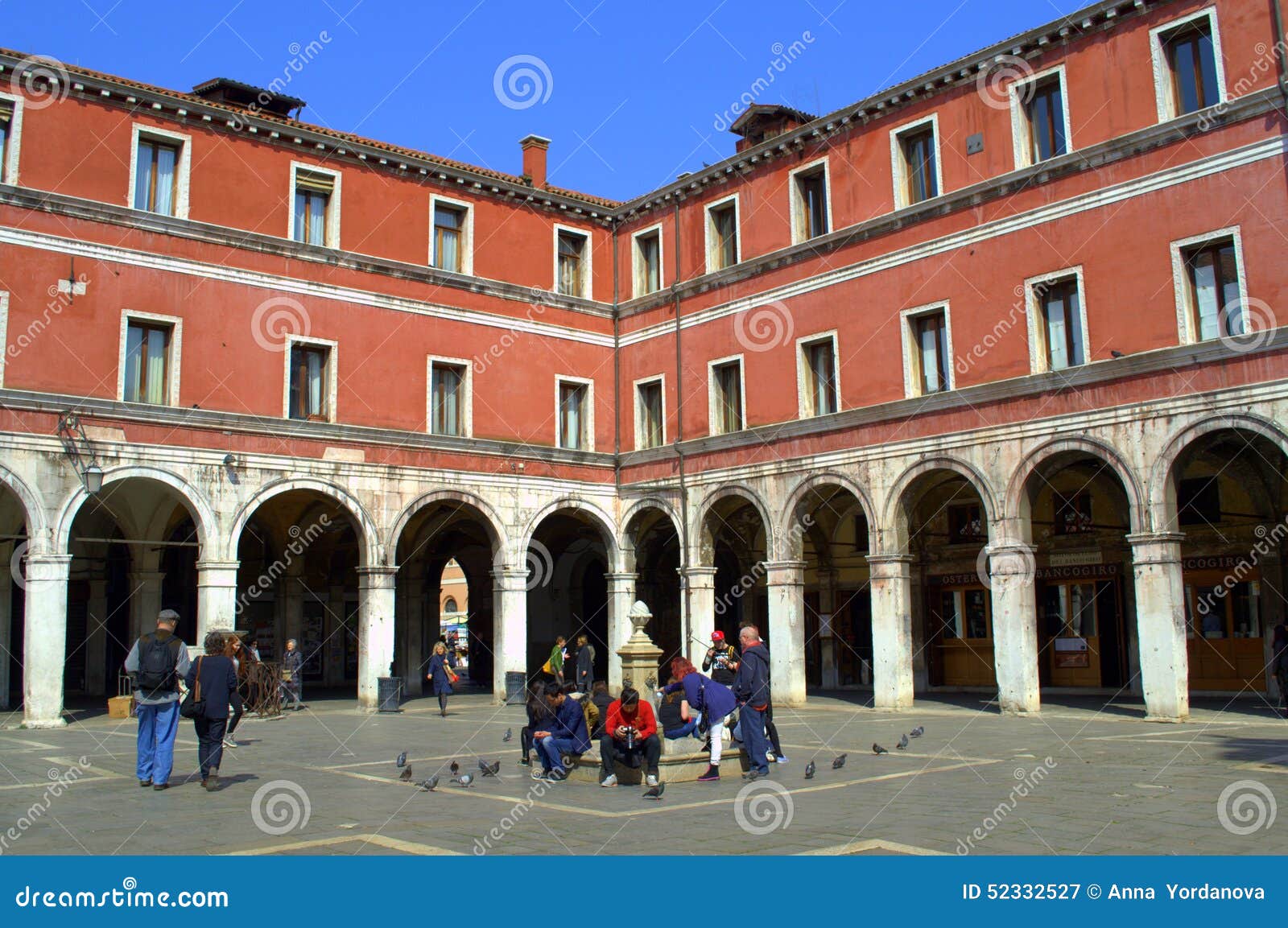 Venice square view editorial photography. Image of silence - 52332527
