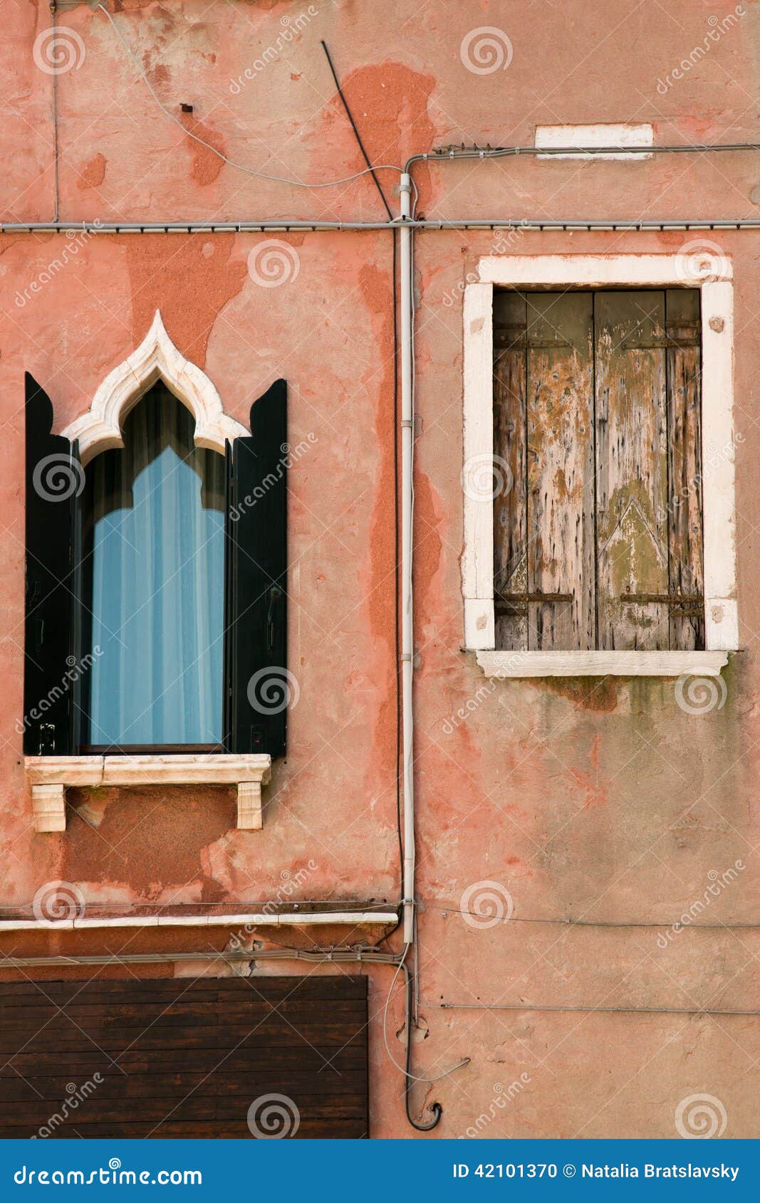 Venice window stock photo. Image of destination, background - 42101370