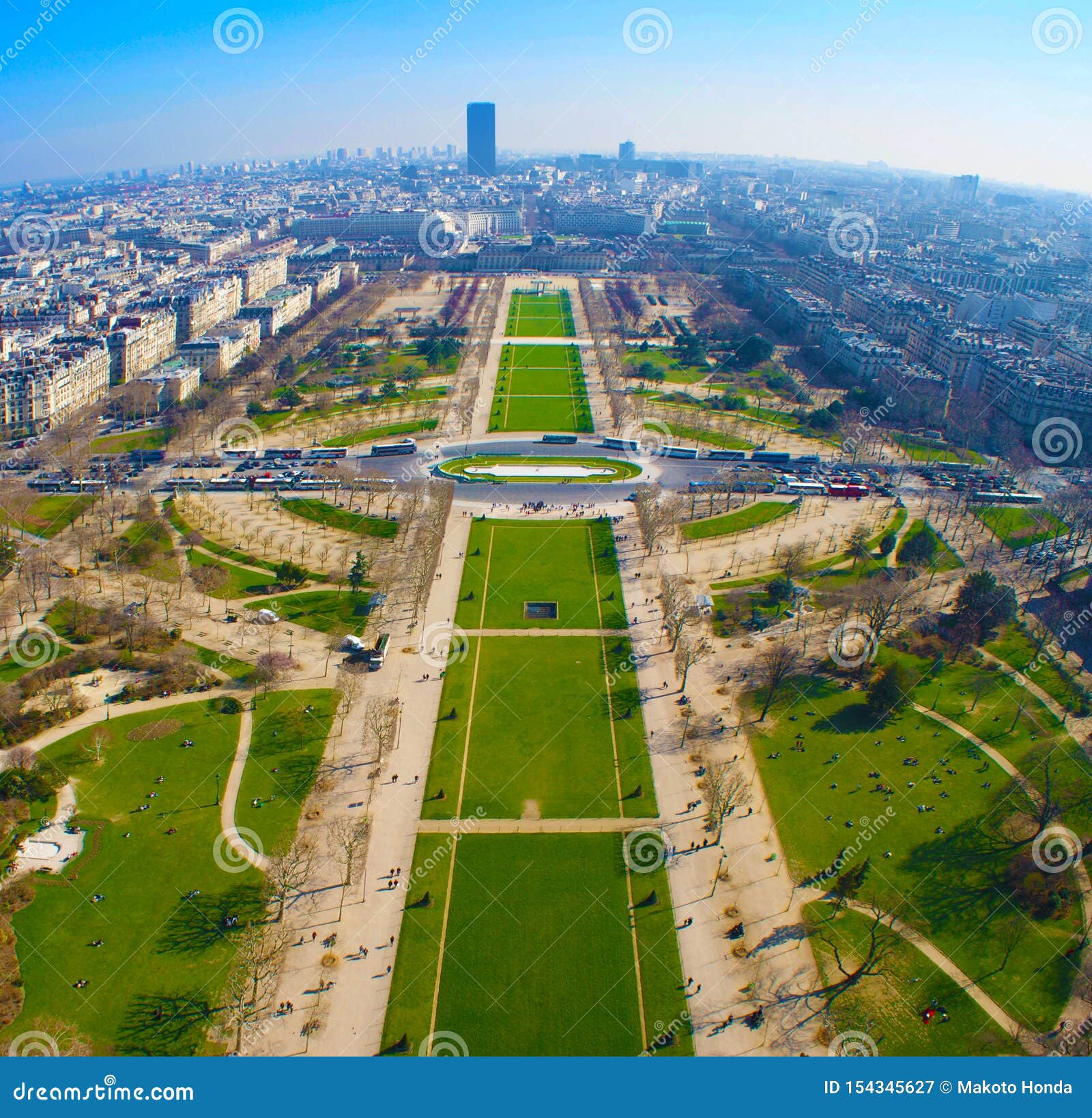 Vent de Tour Eiffel image stock. Image du france, paris - 154345627