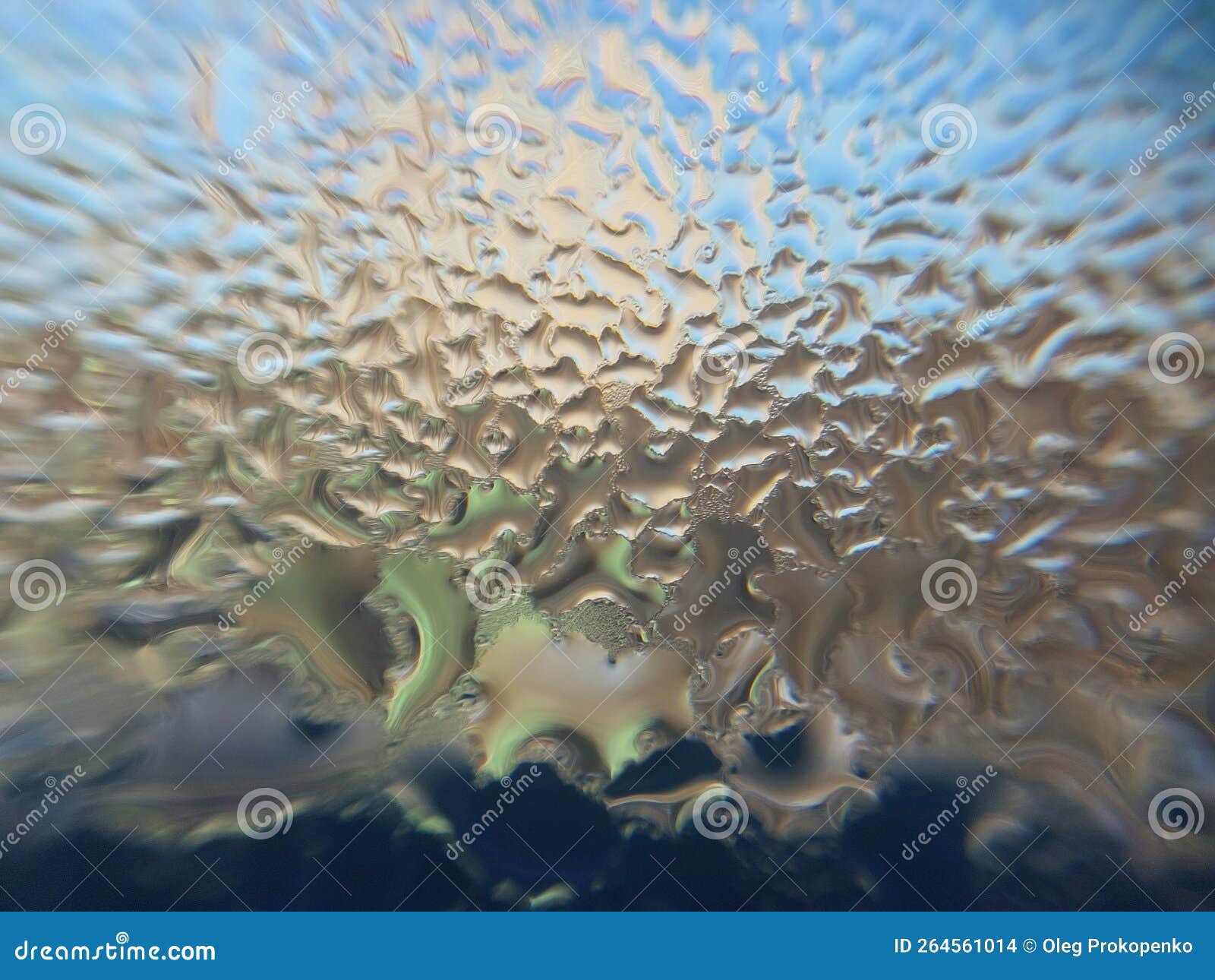 Ventana Cubierta De Gotas Congeladas De Agua Condensada Foto de archivo ...