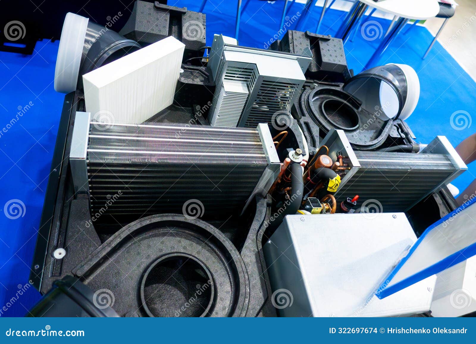 Ventilation Unit with Active Thermodynamic Recovery and Inverter ...