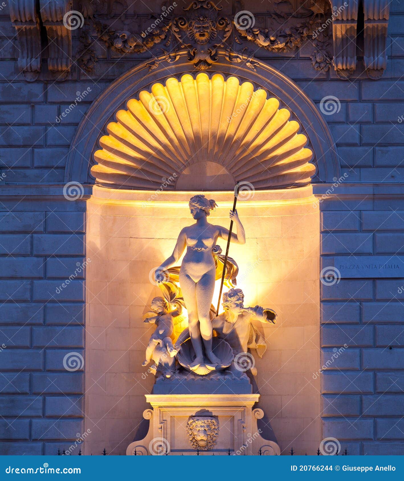 Venus Statue. Antique Statue Bust, Greek Sculpture Against Gradient ...