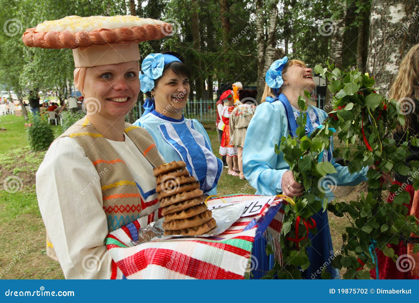 Vepsian Holiday Tree of Life Editorial Photography - Image of clothing ...