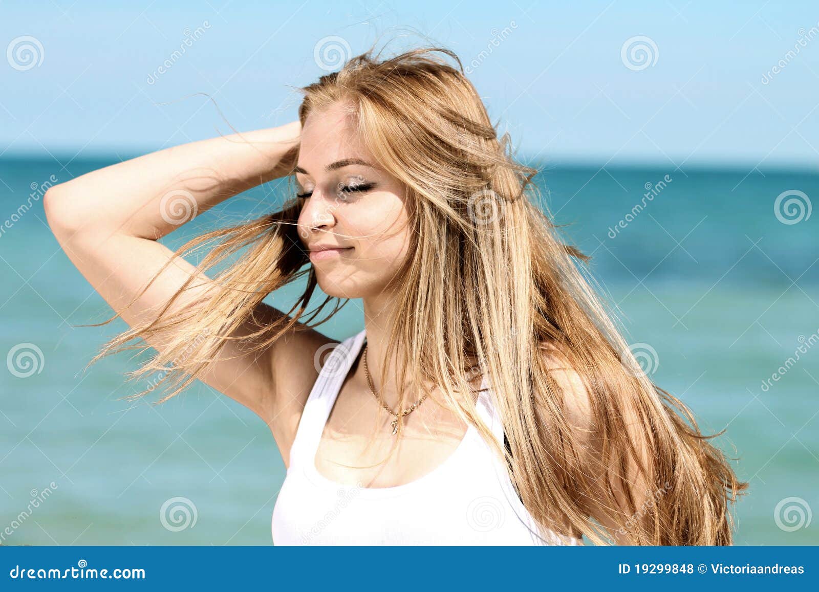 Verano. Mujeres Jovenes Hermosas Foto de archivo - Imagen de sano ...