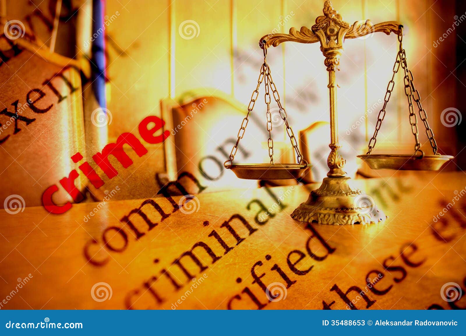 Verbrechen stockbild. Bild von gold, zugelassen, richter - 35488653