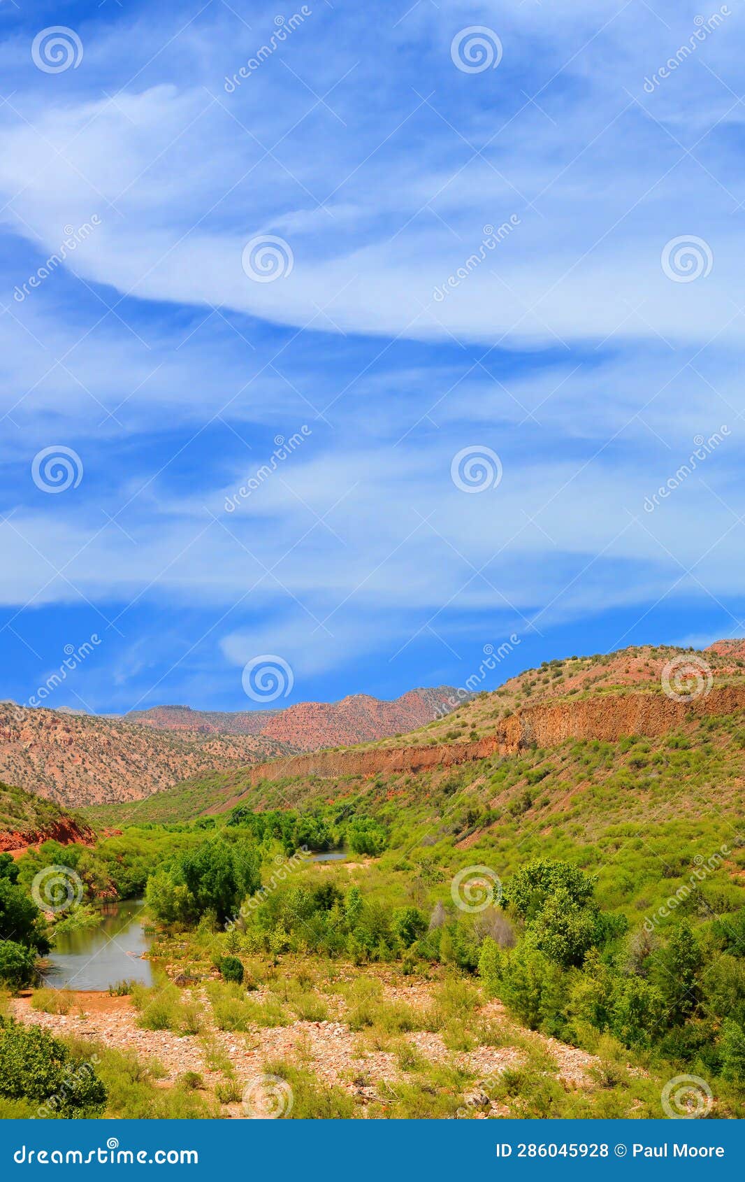 Verde Valley Arizona stock photo. Image of water, mountains - 286045928