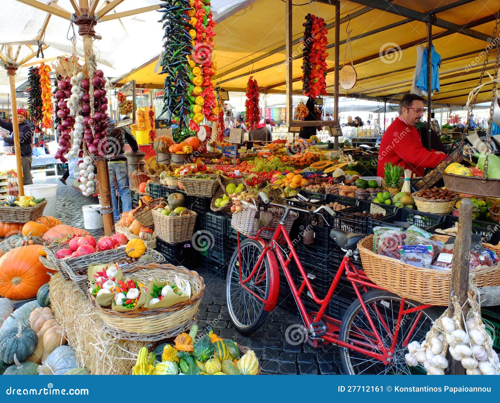 Verdulero foto editorial. Imagen de frescura, lifestyle - 27712161