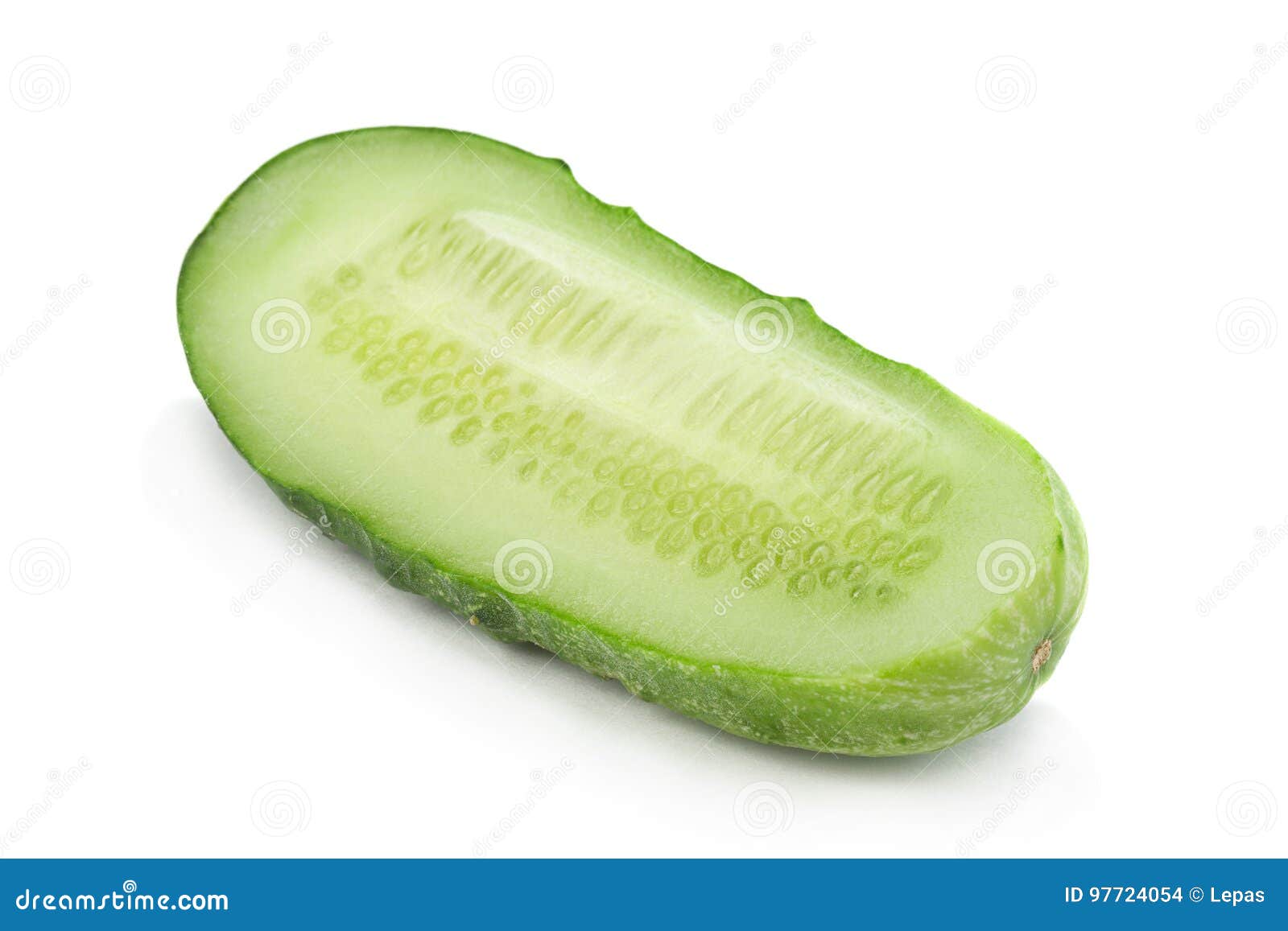 Verdura Del Pepino En Blanco Foto de archivo - Imagen de pepinos ...