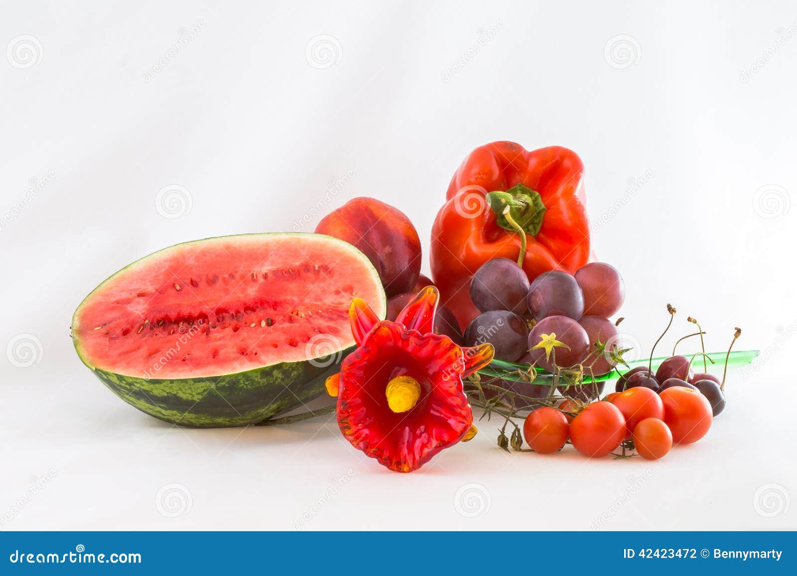 Verduras Rojas Y Fruta, Aisladas Foto de archivo - Imagen de tomates ...