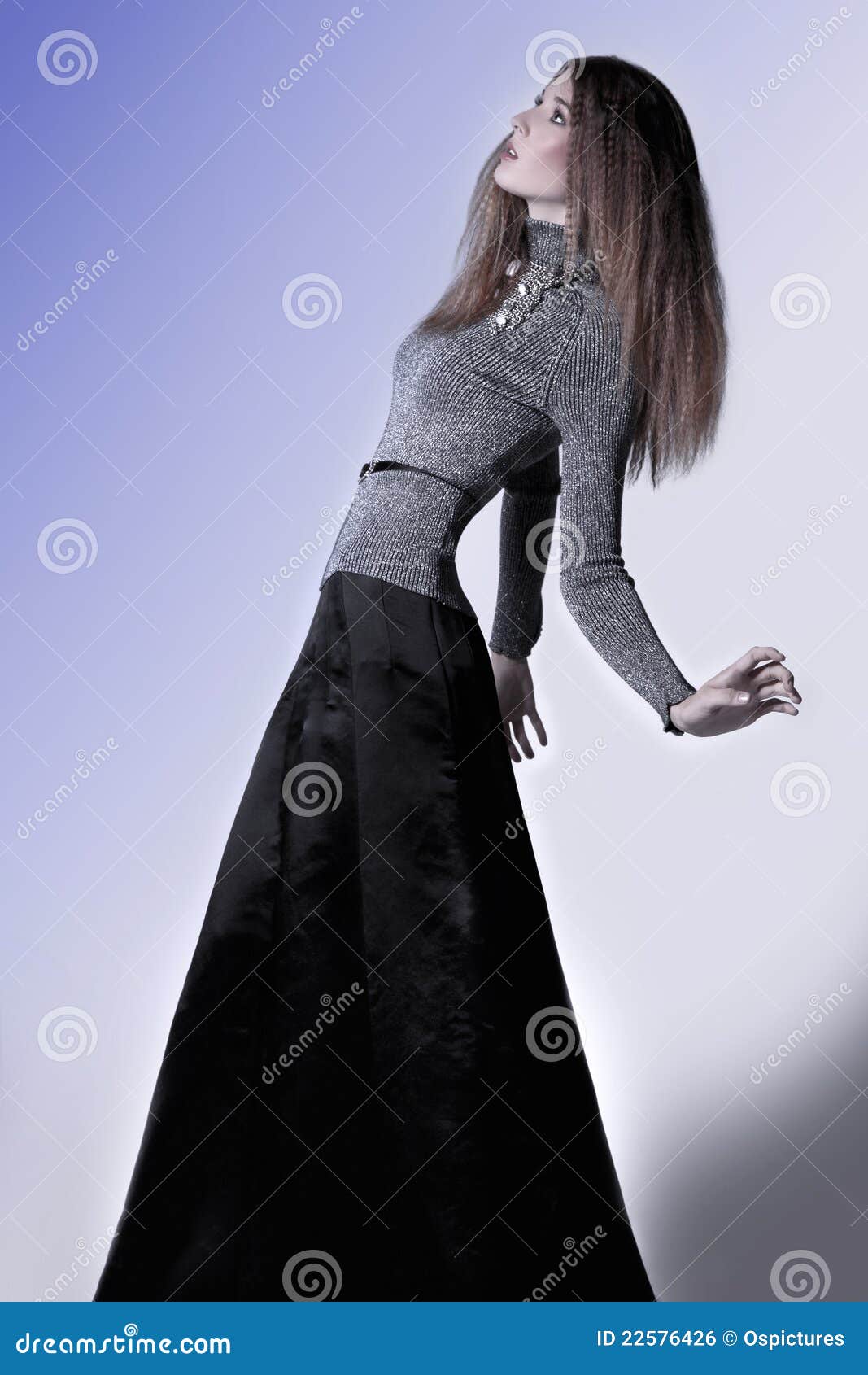 Verfijnde Lange Magere Vrouw Stock Foto - Image of naald, schoonheid ...