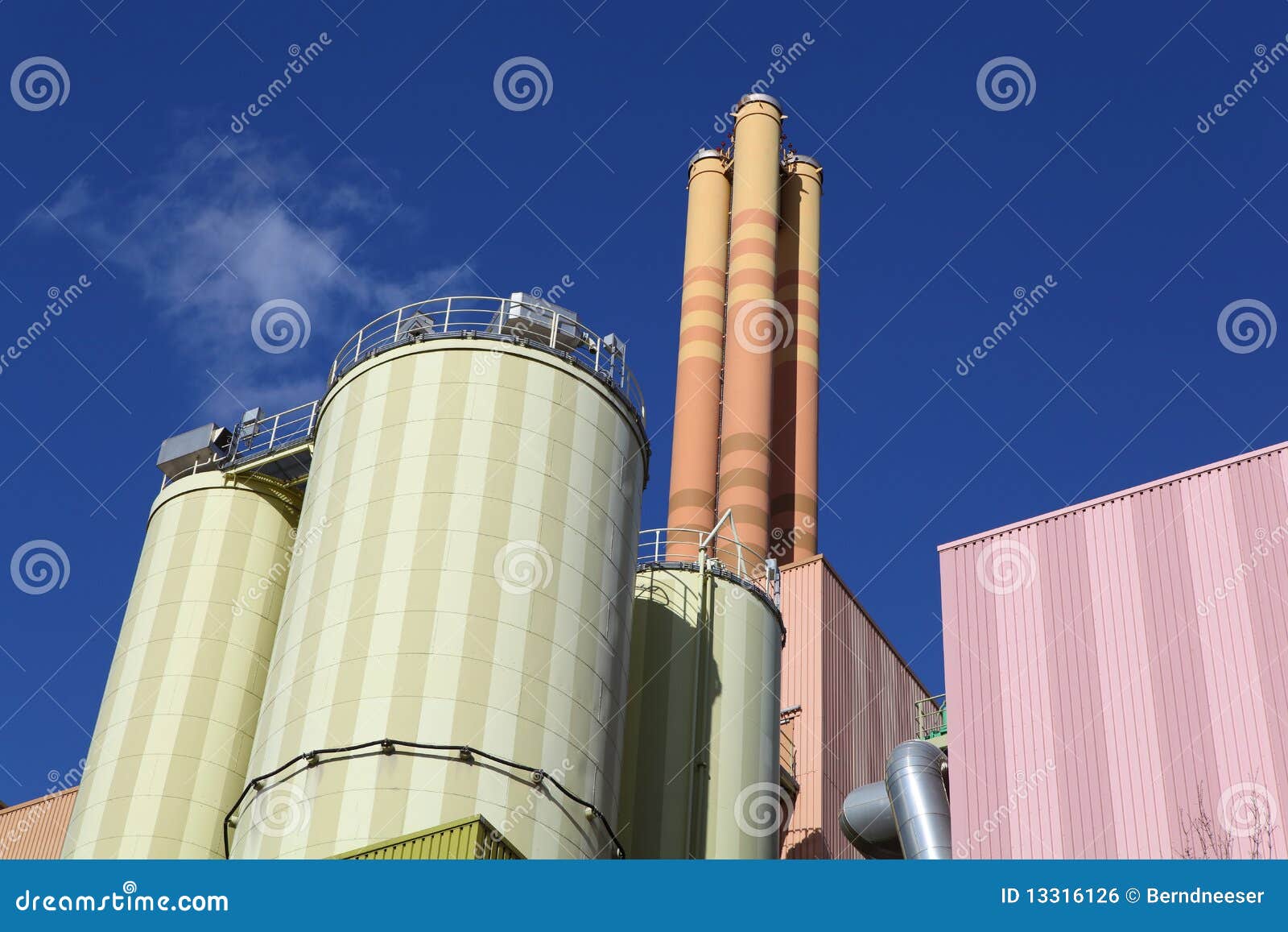 Vergeuden-zu-Energie Anlage Stockfoto - Bild von gebäude, gefahr: 13316126