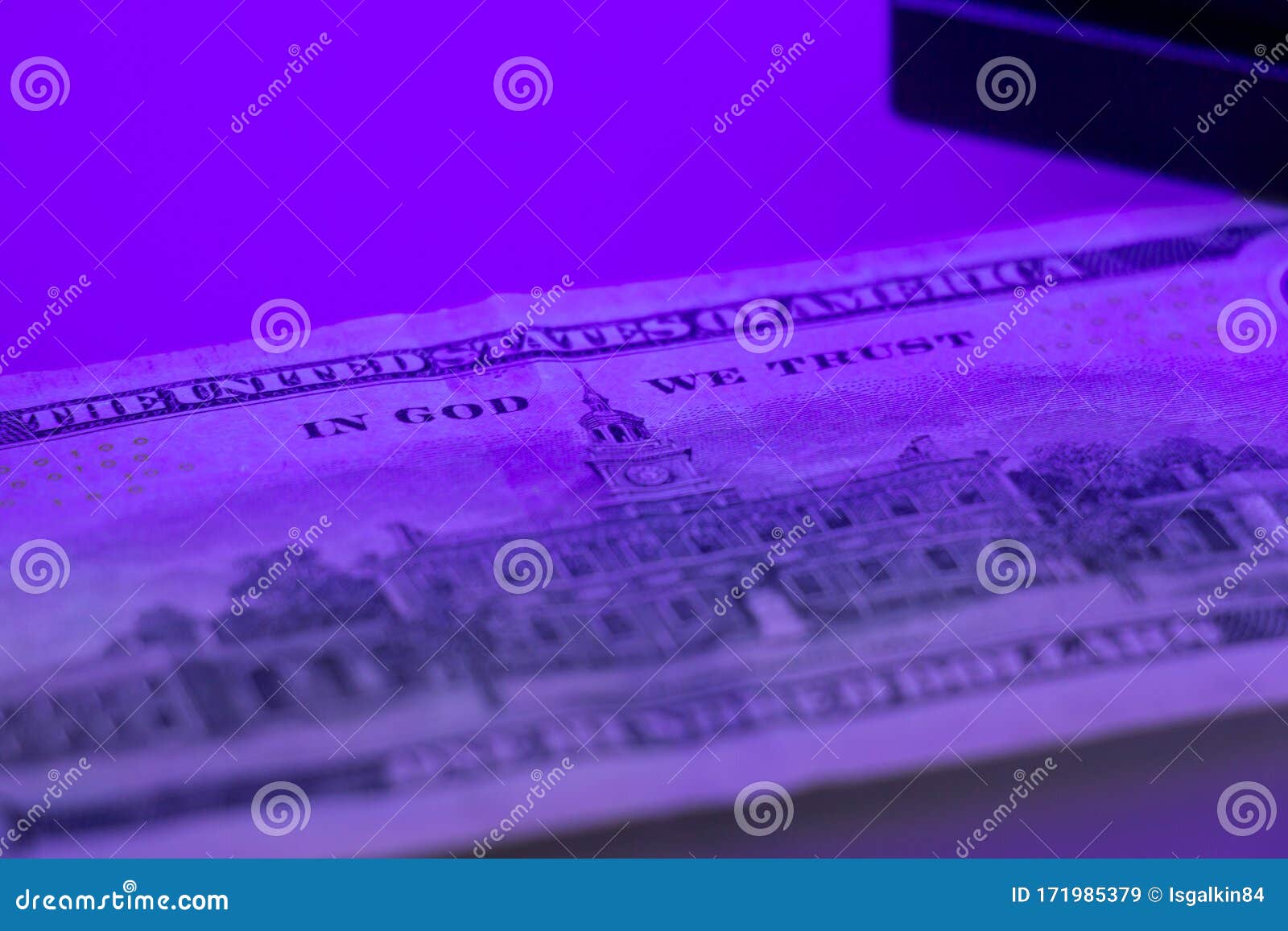 Verifying the Authenticity of the Dollars Stock Image - Image of light ...