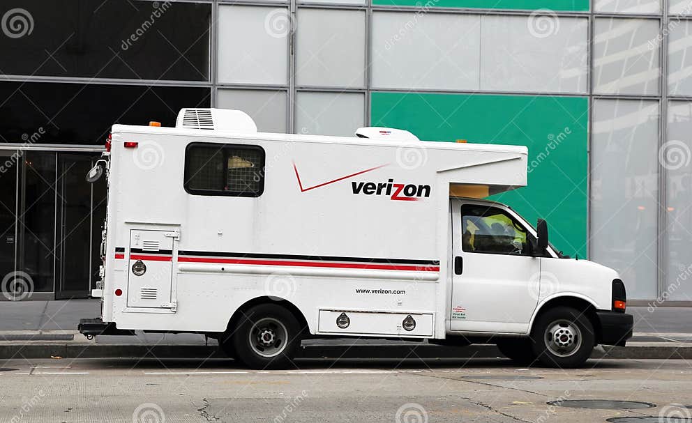 Verizon Vehicle editorial stock photo. Image of company - 22248323