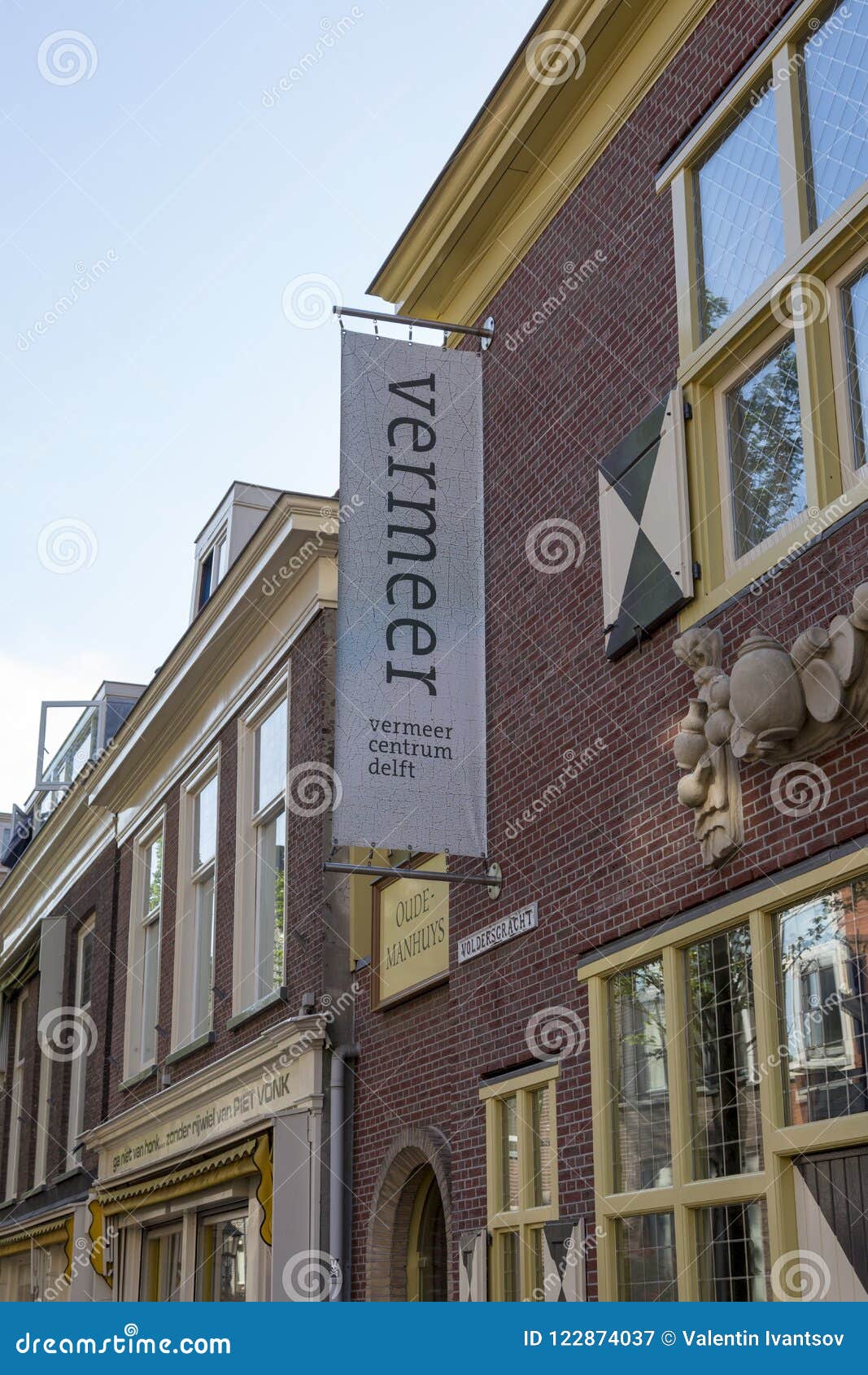 Vermeer Centrum Delft in the Center of Delft Editorial Photography ...