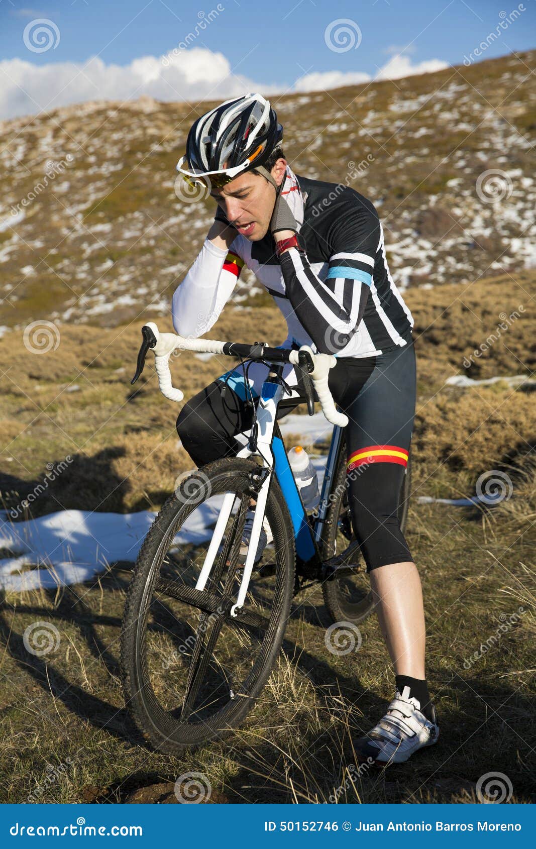 Vermoeide fietser stock foto. Image of persoon, activiteit - 50152746