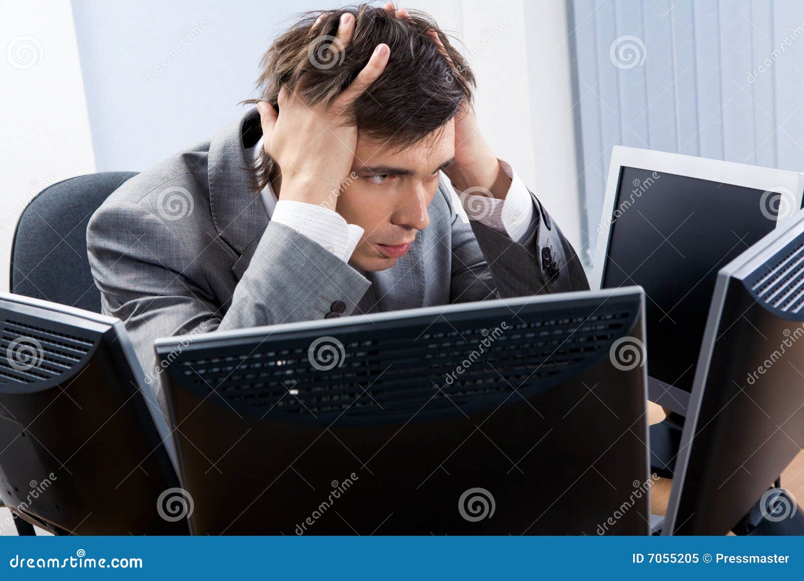 Vermoeiende dag stock afbeelding. Image of gefrustreerd - 7055205